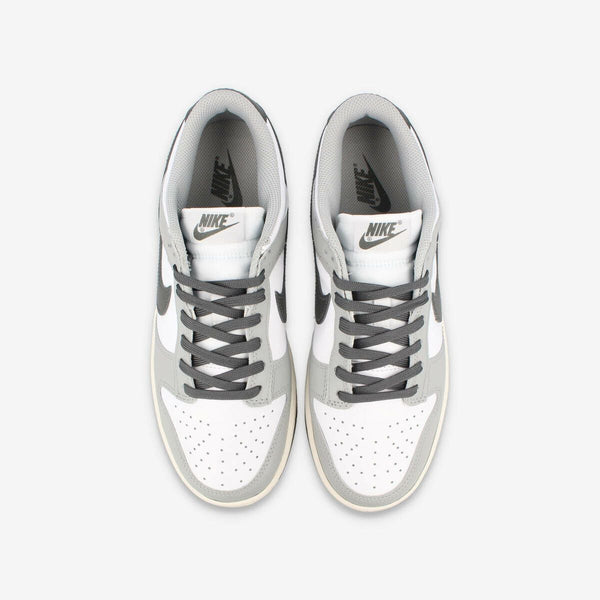 NIKE WMNS DUNK LOW WHITE/LIGHT SMOKE GRAY/SAIL/IRON GRAY – KICKS LAB.